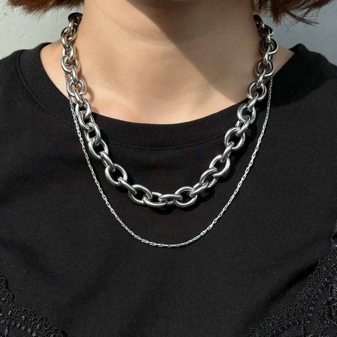 Unique cable chain styling – cross Jewellia