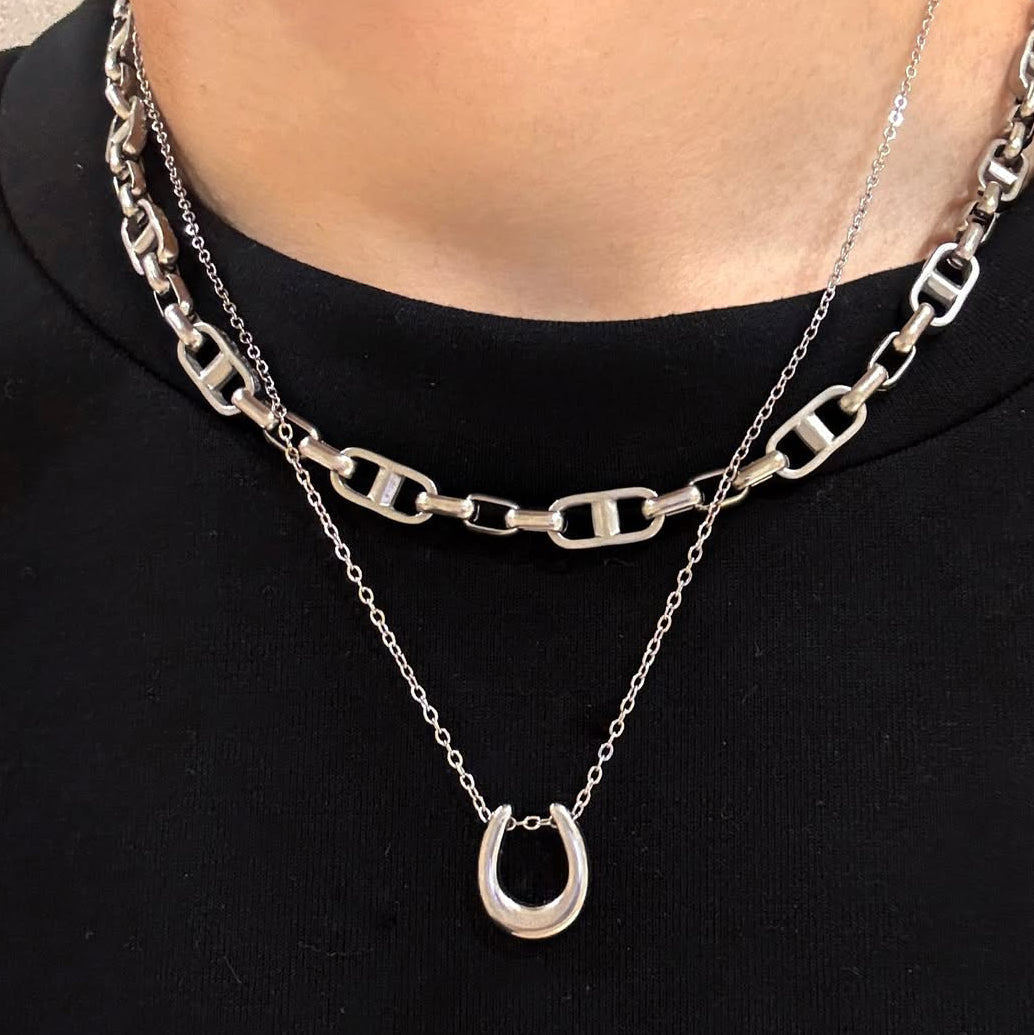 round anker chain styling – cross Jewellia